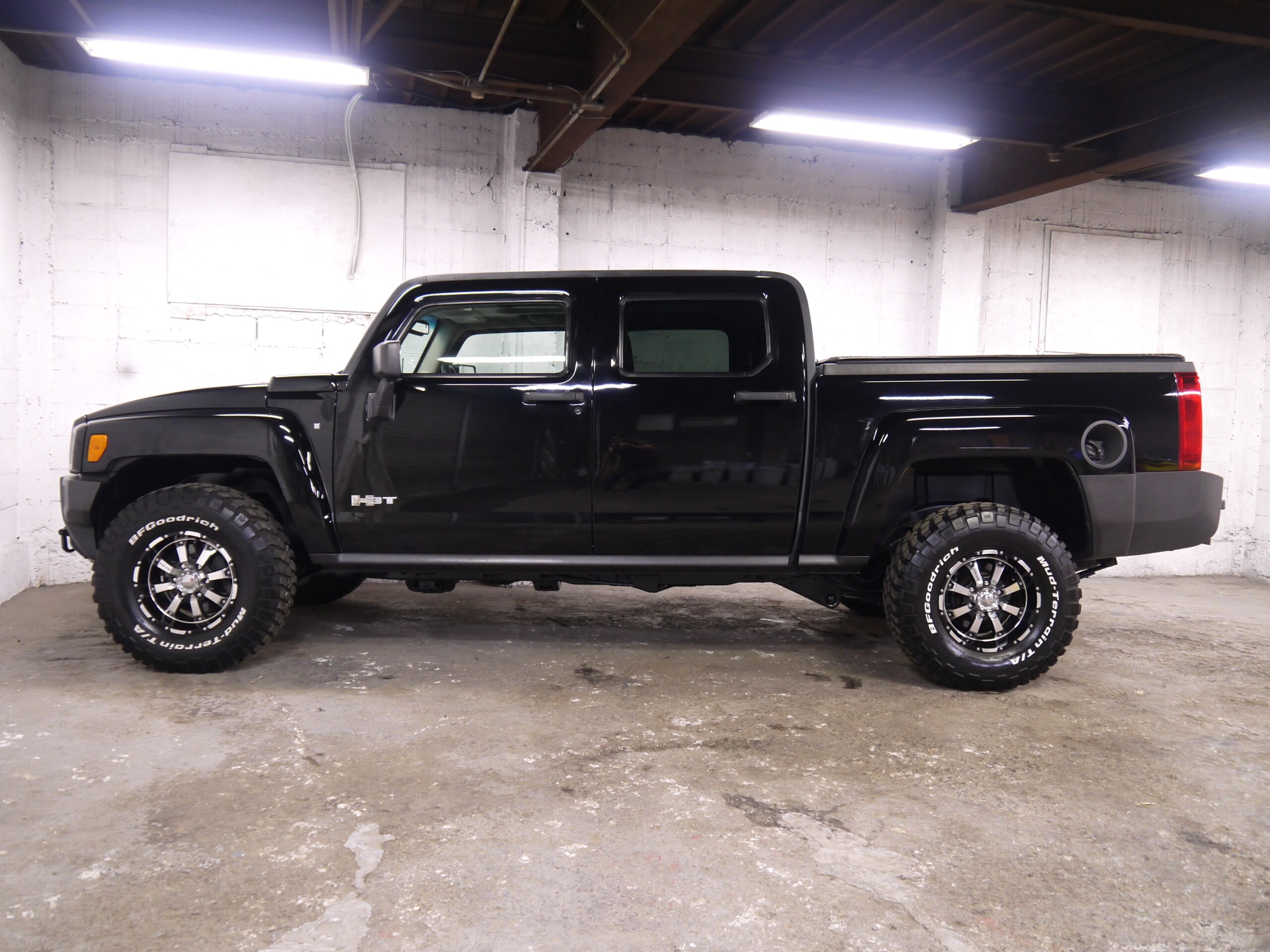 HUMMER H3T H3T ベースグレード｜STOCK｜札幌の中古車販売・カスタム・メンテナンス｜BE TRADE・ビートレード
